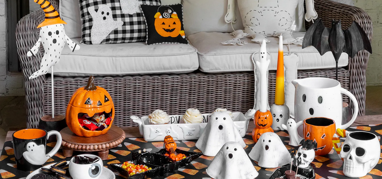 Halloween 2024 – Stitching Around Collections